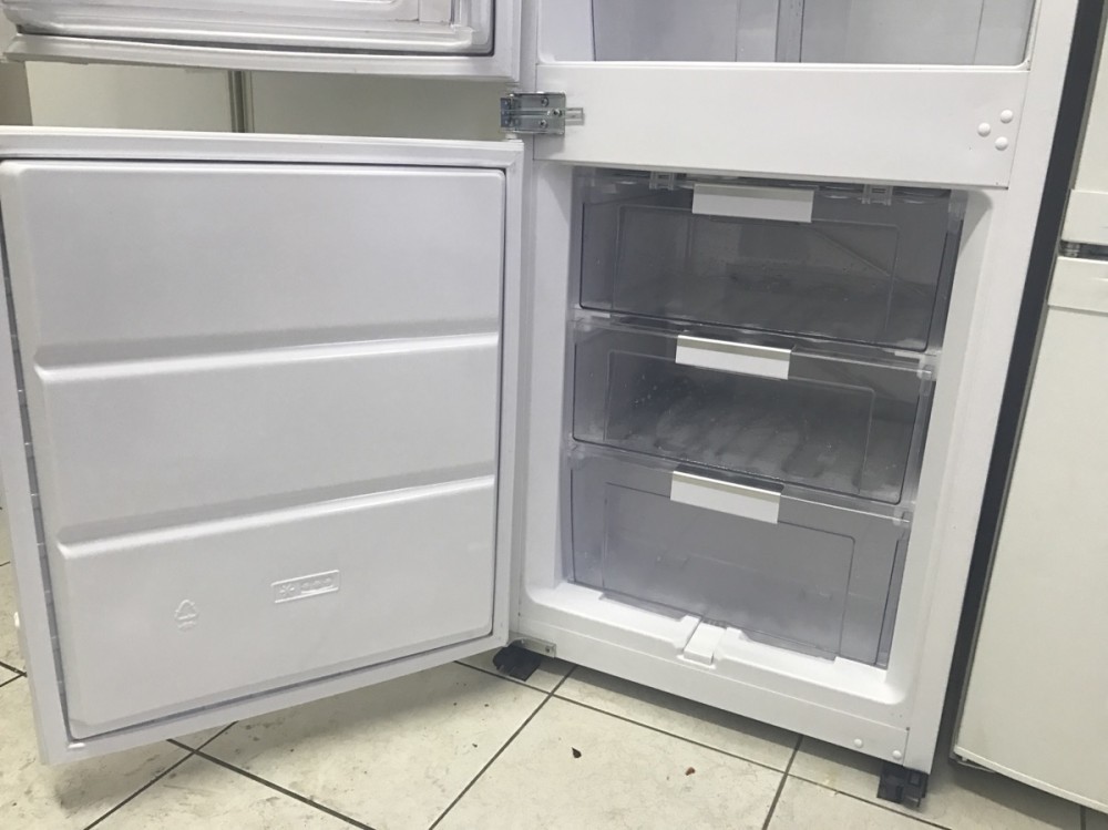 Használt Whirlpool CB 304 W beépíthető kombinált hűtő [H34] - árak ...
