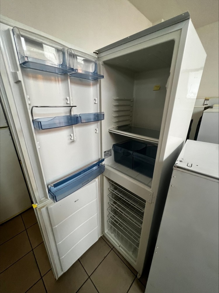 Használt Gorenje RKI 4254 W beépíthető kombinált hűtőszekrény [H12372 ...