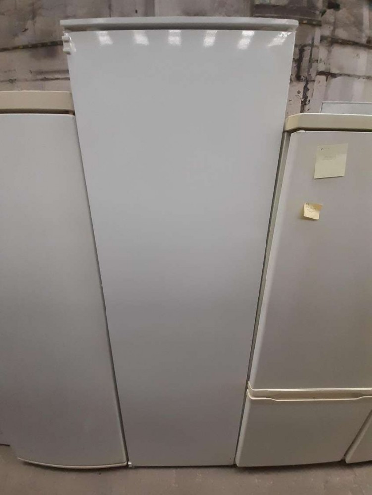 Használt Electrolux ERN 34800 beépíthető normál hűtőszekrény [H12410 ...