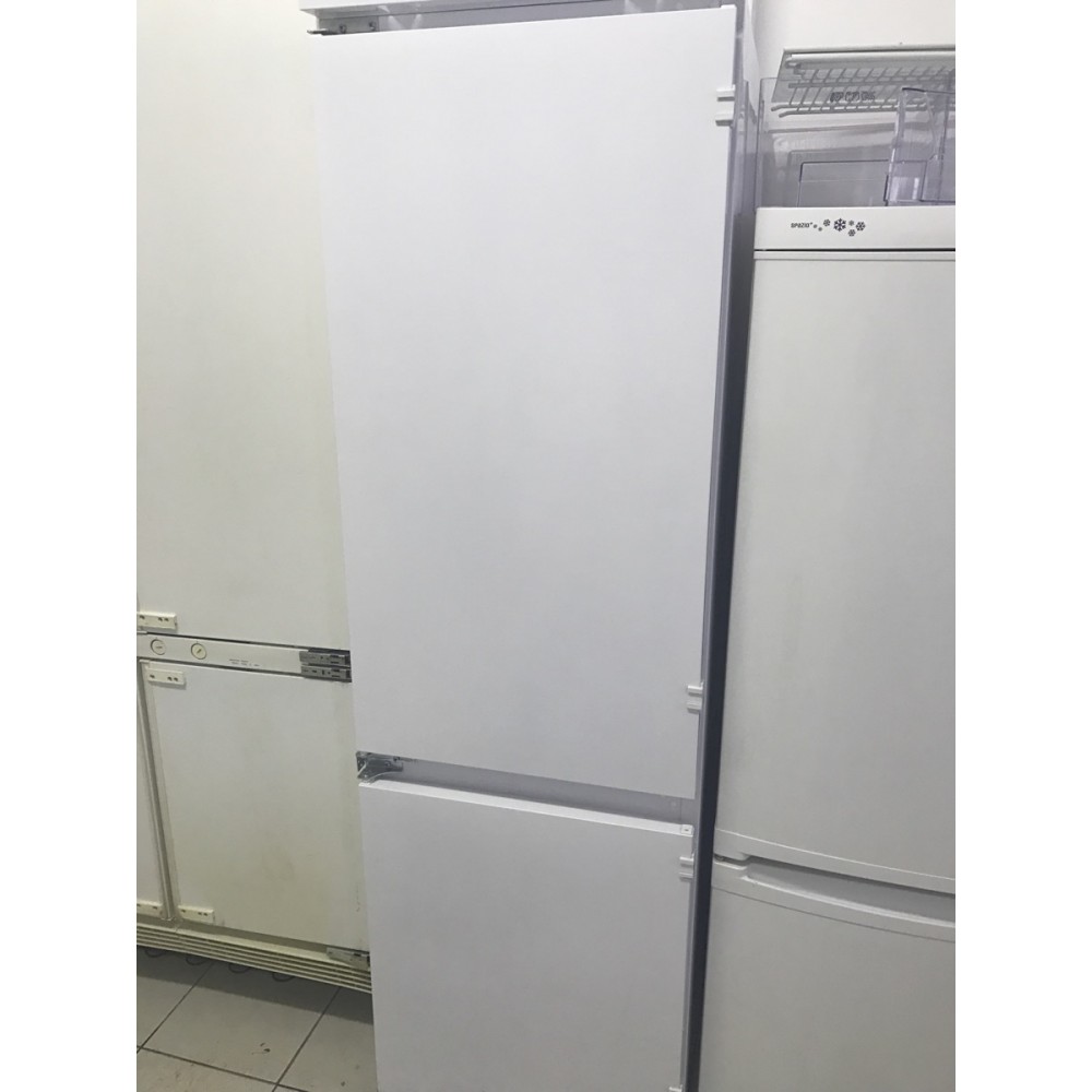 Használt Whirlpool CB 304 W beépíthető kombinált hűtő [H34] - árak ...